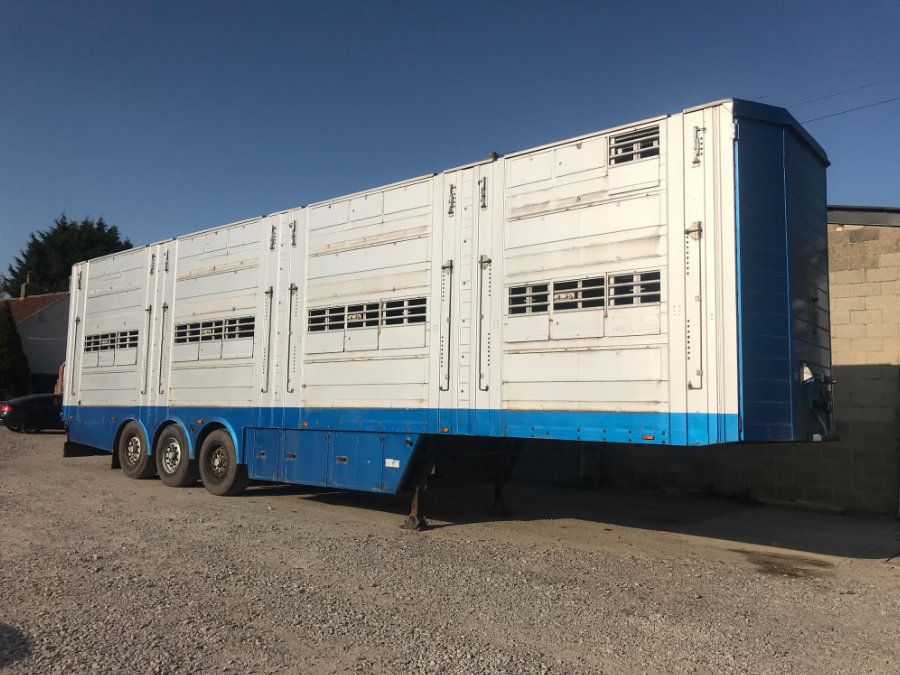 Customer Sales - Plowman Brothers